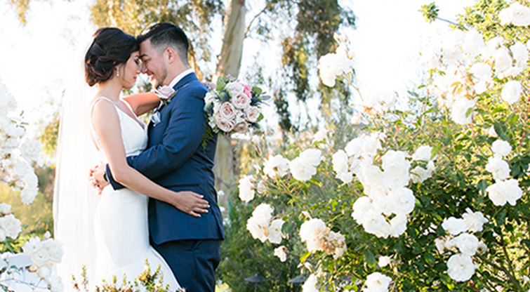 Marcos & Lindsey's Spring Wedding at Stonebridge Manor